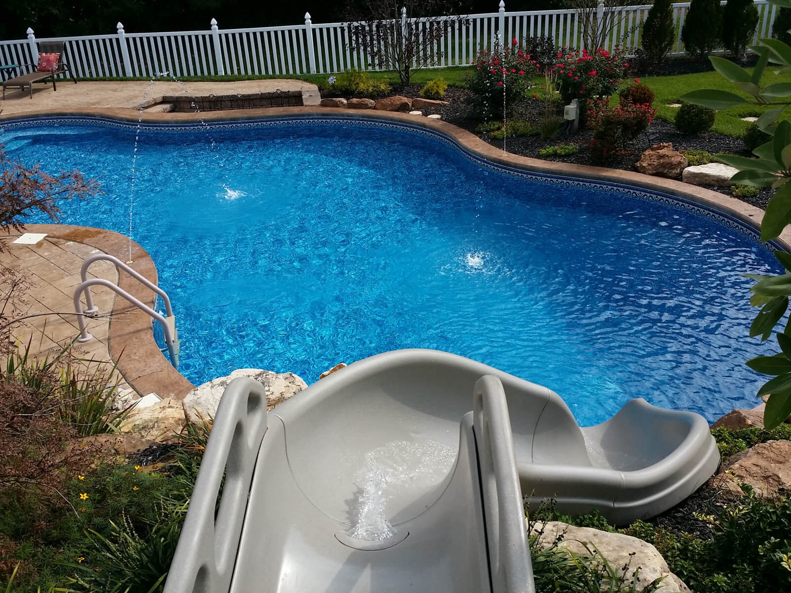 Pool Feature Photos St. Charles | Water Features St. Louis